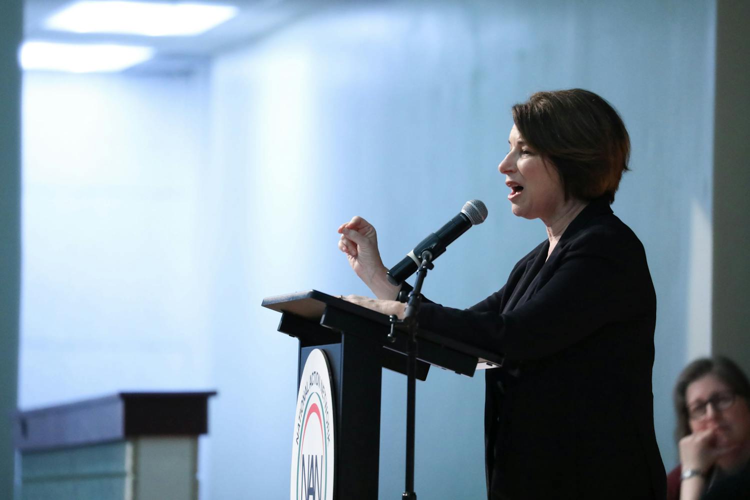 Amy Klobuchar stapt uit de Democratische voorverkiezingen | BNR Nieuwsradio