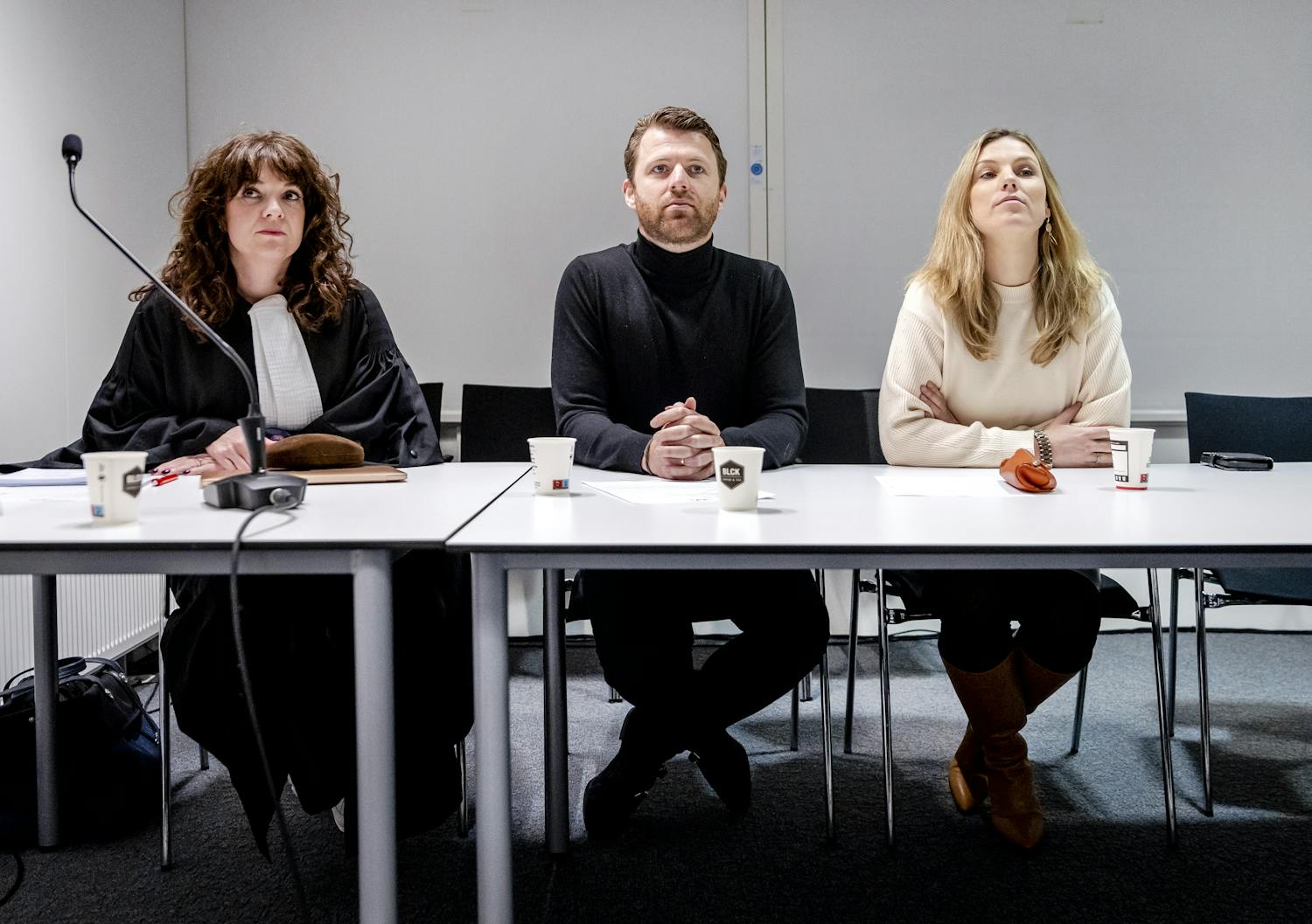 OM eist tussen drie en 21 jaar voor overige zes verdachten moordzaak Peter R. de Vries | BNR ...