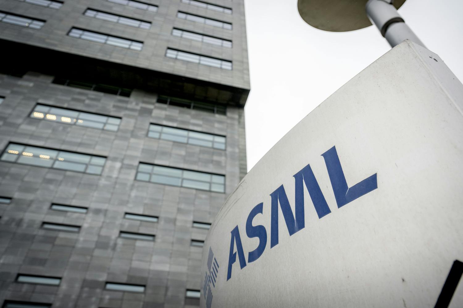 VS dringt aan op extra beperkingen ASML | BNR Nieuwsradio