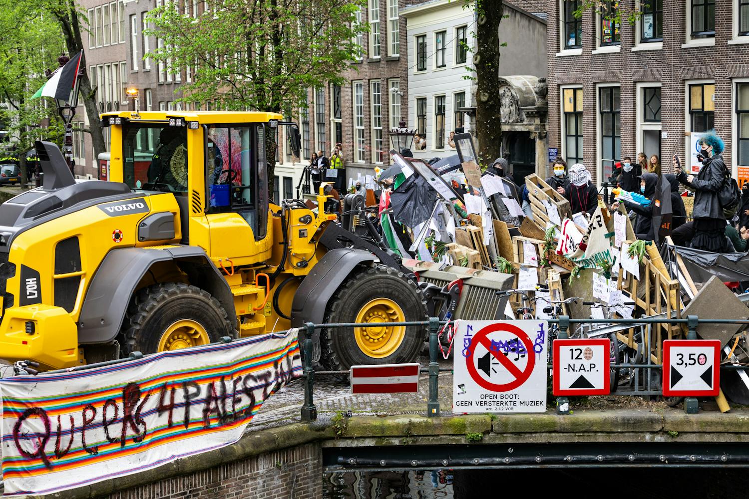 ‘Halsema heeft vrije hand in keuze om in te grijpen bij pro ...