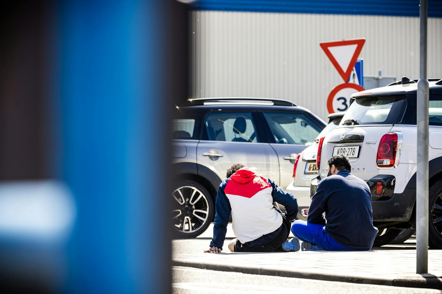 VVD-fractie ziet terrein van VDL Nedcar als hub voor defensie-industrie ...