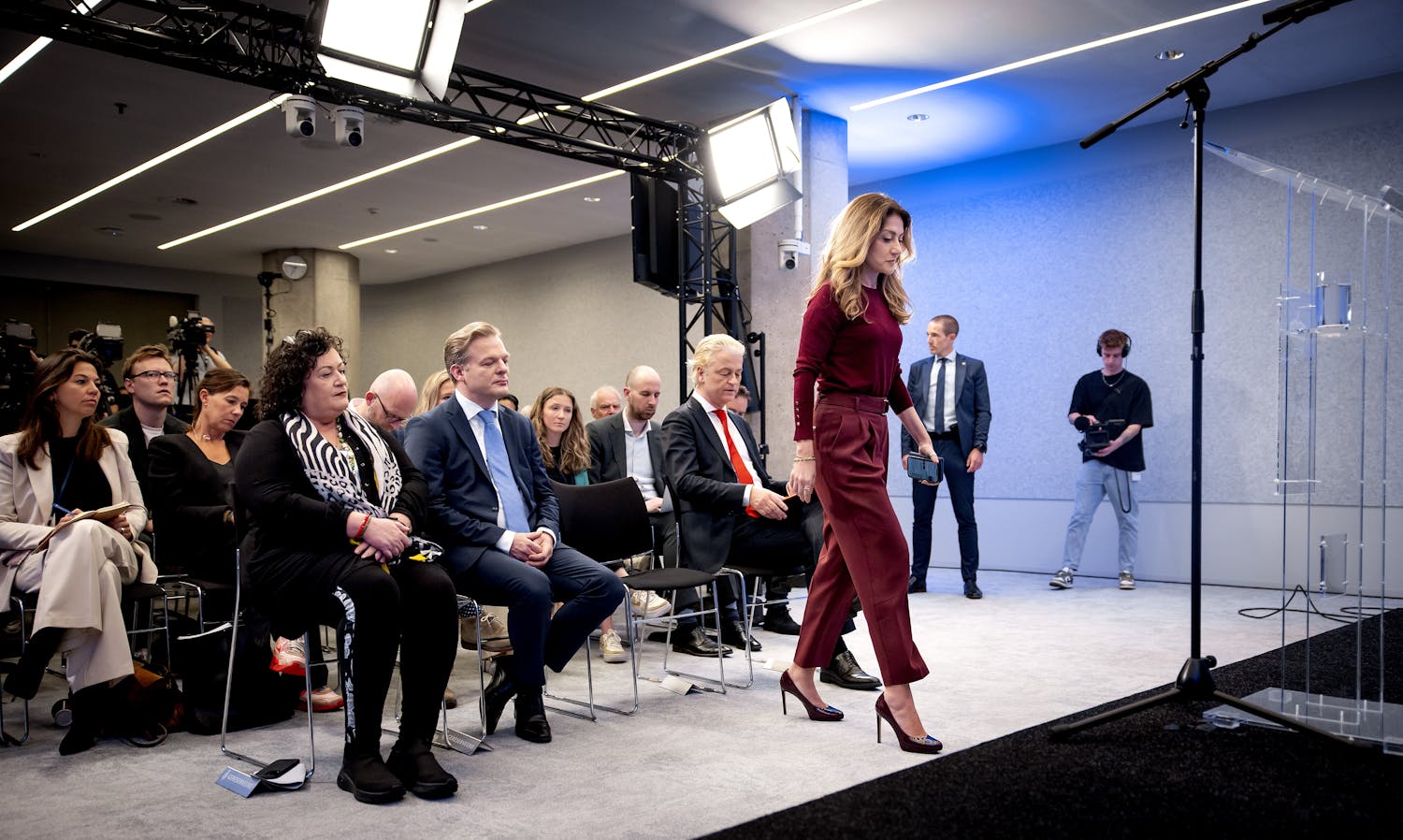 Kabinetsplannen kosten 27 miljard euro: ‘Rem op economische groei’ | BNR Nieuwsradio