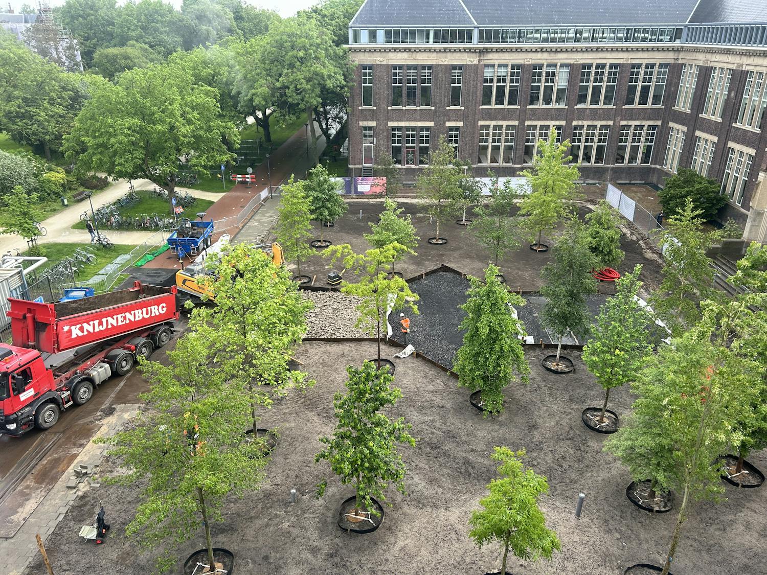 Campus TU Delft: van grijs plein naar klimaatbos | BNR Nieuwsradio