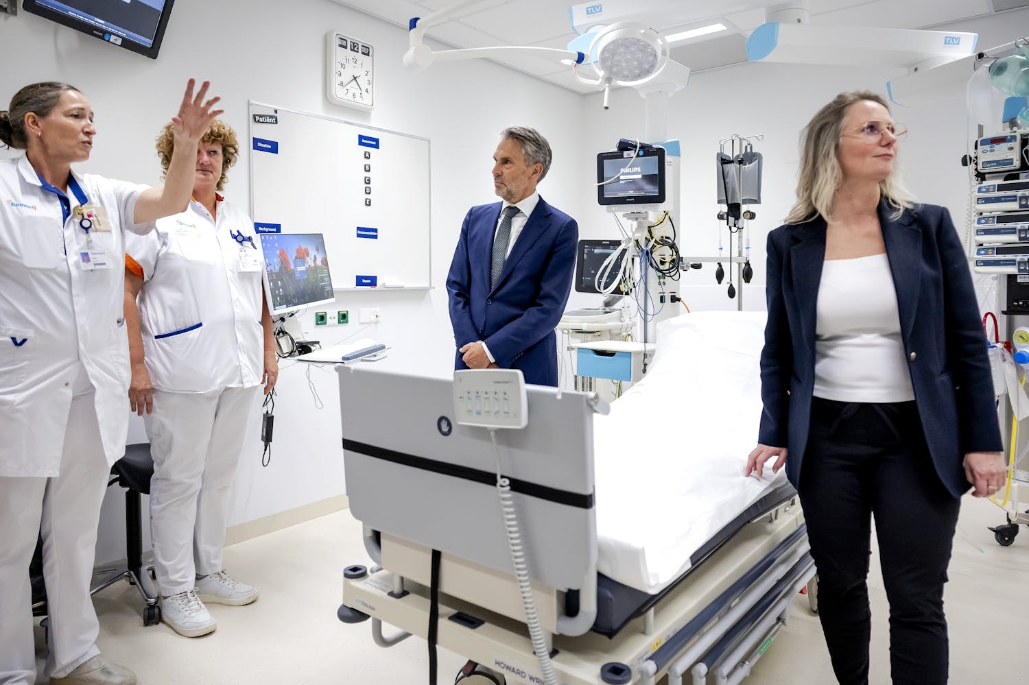 Halvering eigen risico jaagt zorgpremie naar 200 euro, waarschuwt verzekeraar | BNR Nieuwsradio