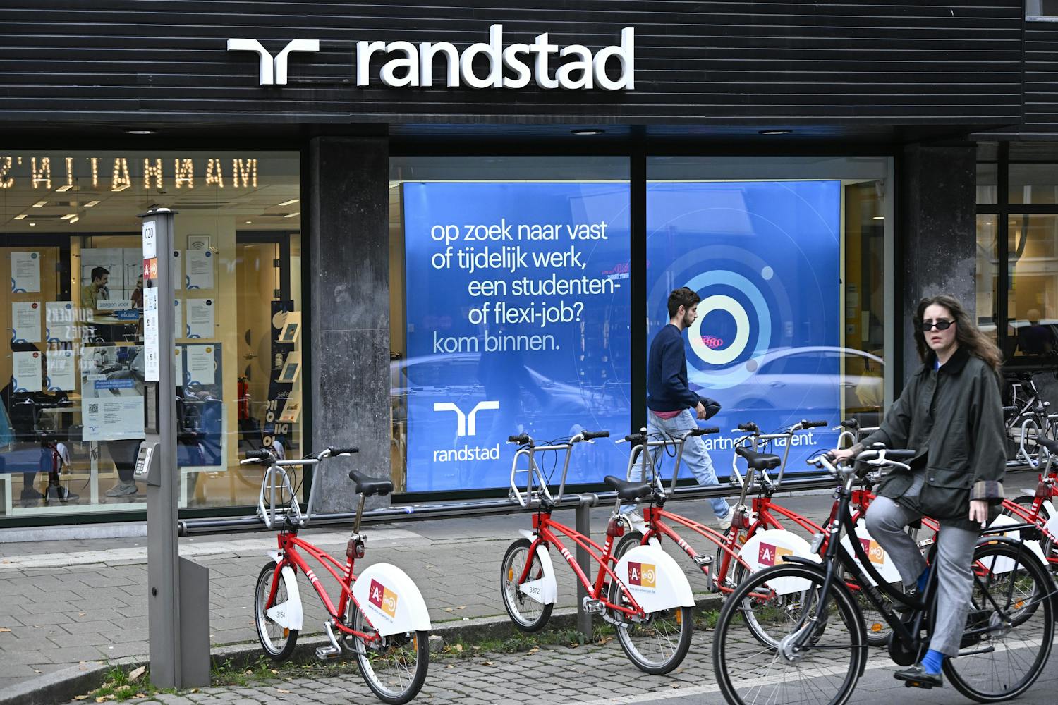 Randstad kondigt samen met slechte kwartaalcijfers overname aan | BNR ...