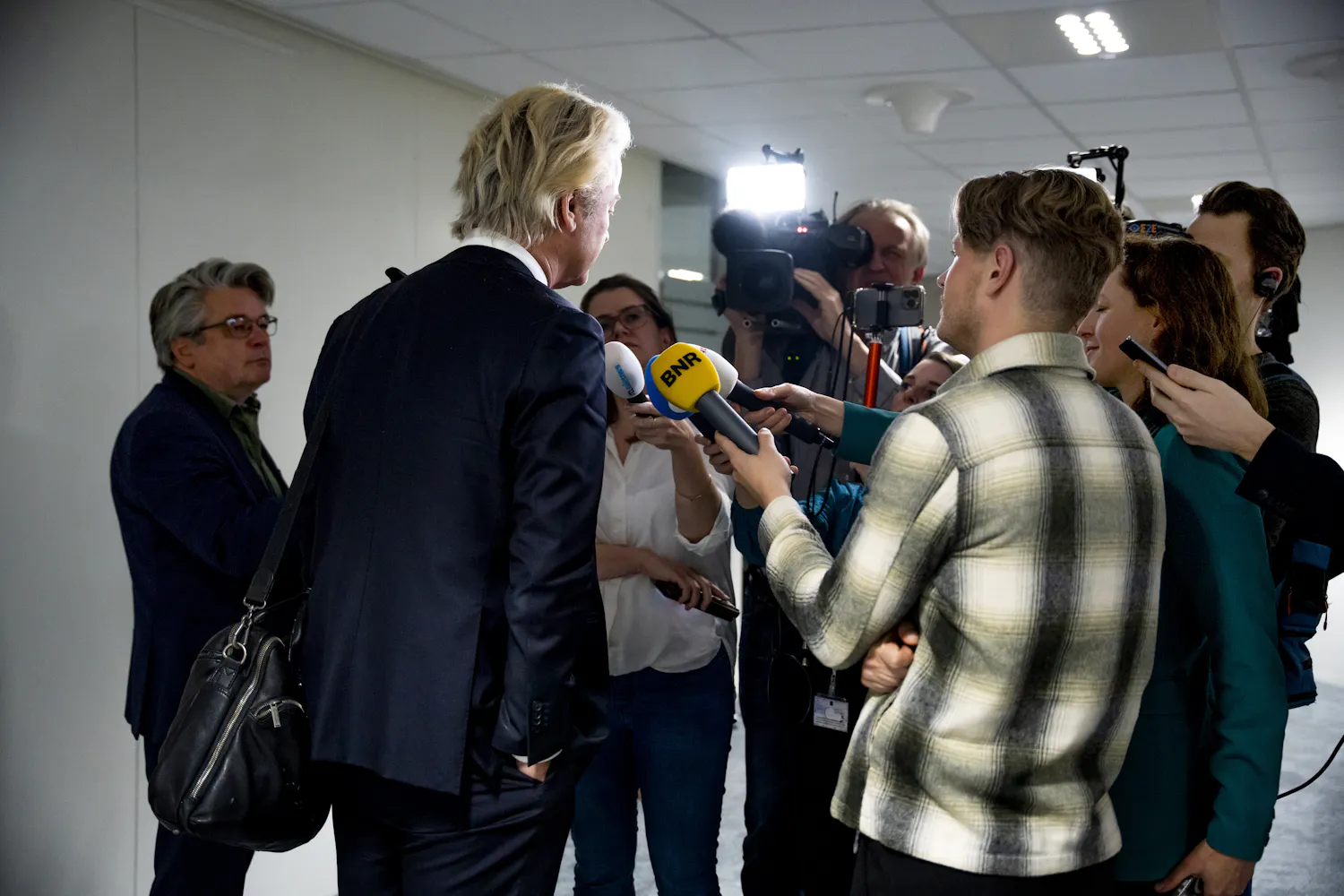Dag voor deadline nog altijd geen deal over onderwijsbegroting | BNR ...