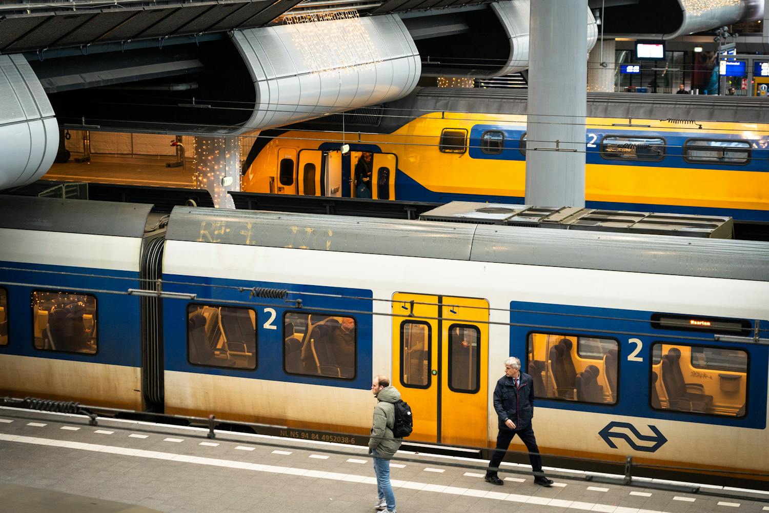 NS start nieuwe dienstregeling: ‘1600 extra treinen per week’ | BNR ...