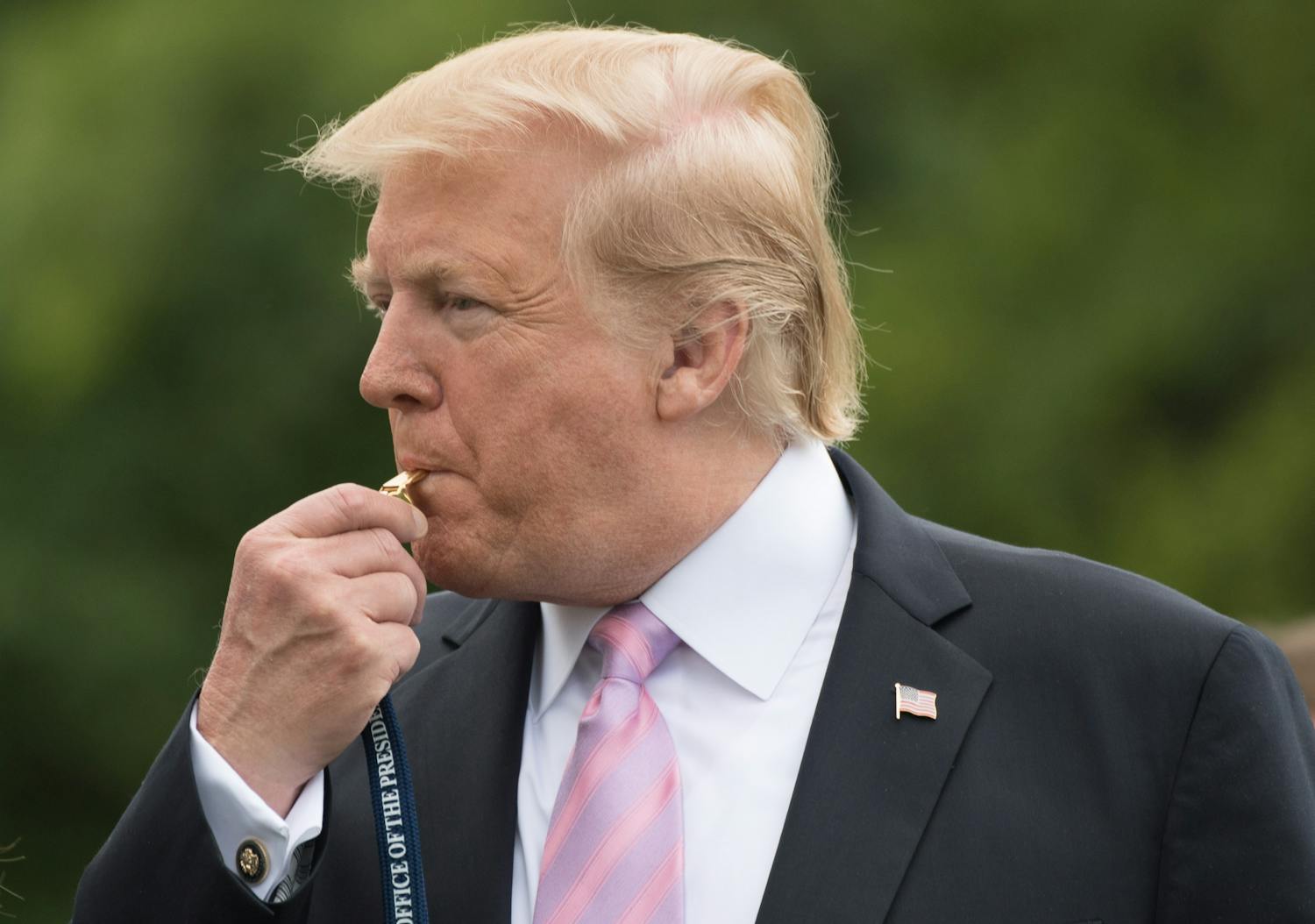 Trump fluit Doge terug door zorgen over massaal banenverlies | BNR ...