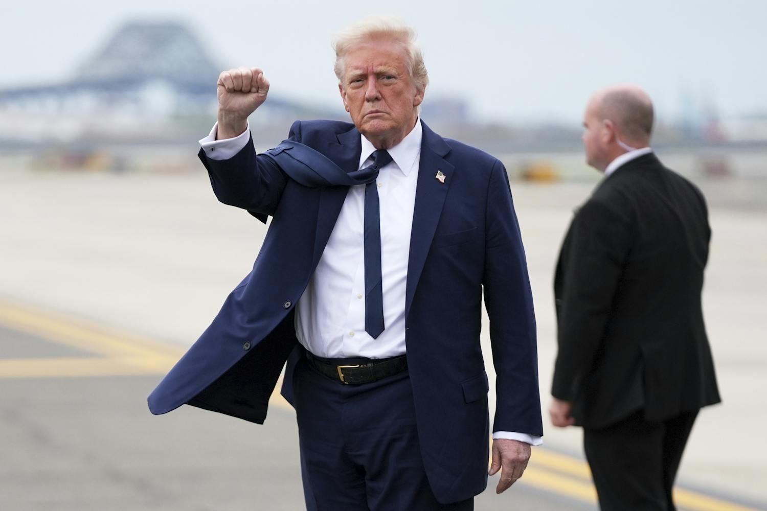 ‘Trump niet naar NAVO-top Den Haag als Europa NAVO-norm niet verhoogt ...