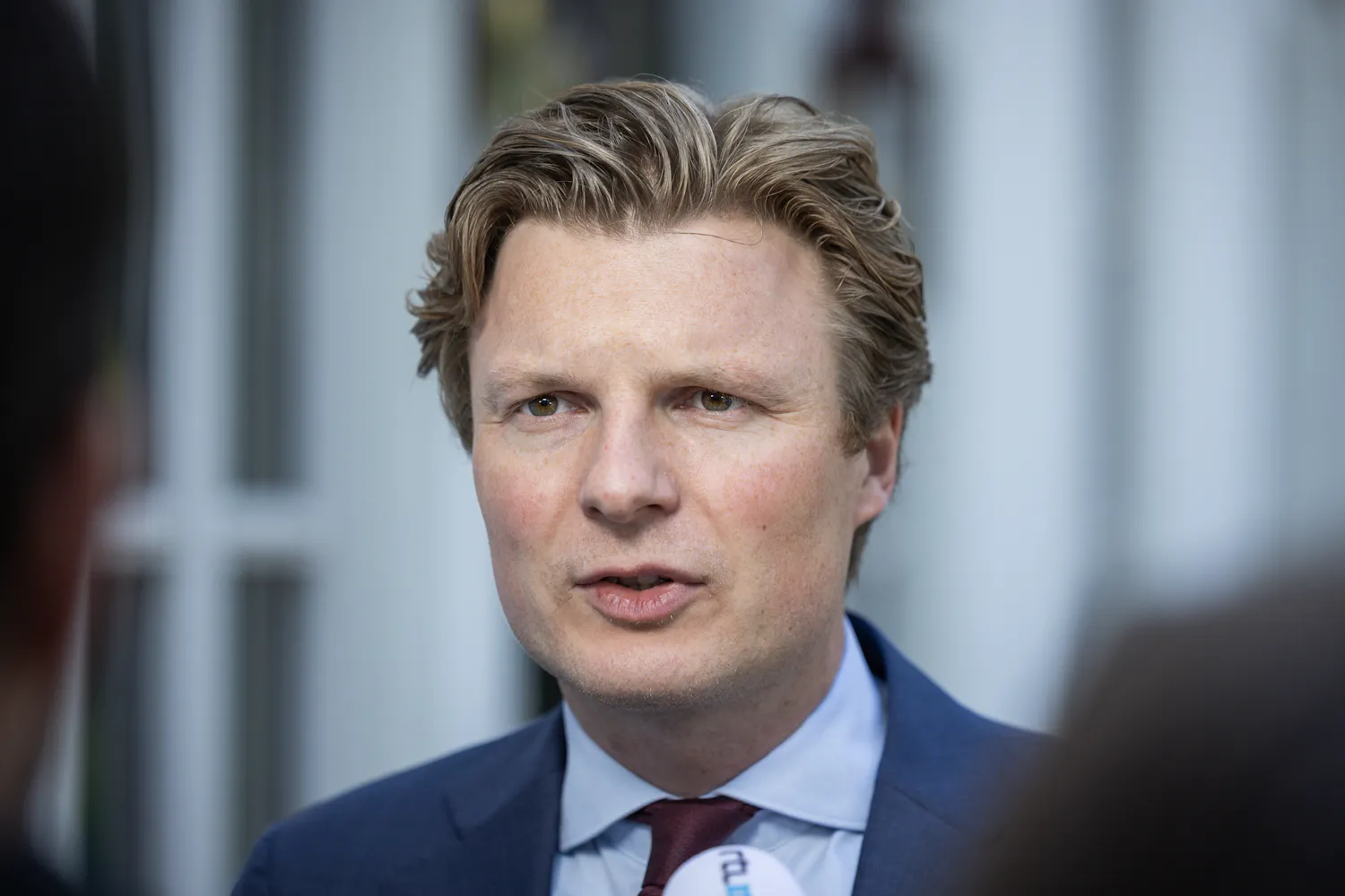 Brekelmans wil hulp bedrijfsleven voor defensie-ambities: ‘Enorm veel ...