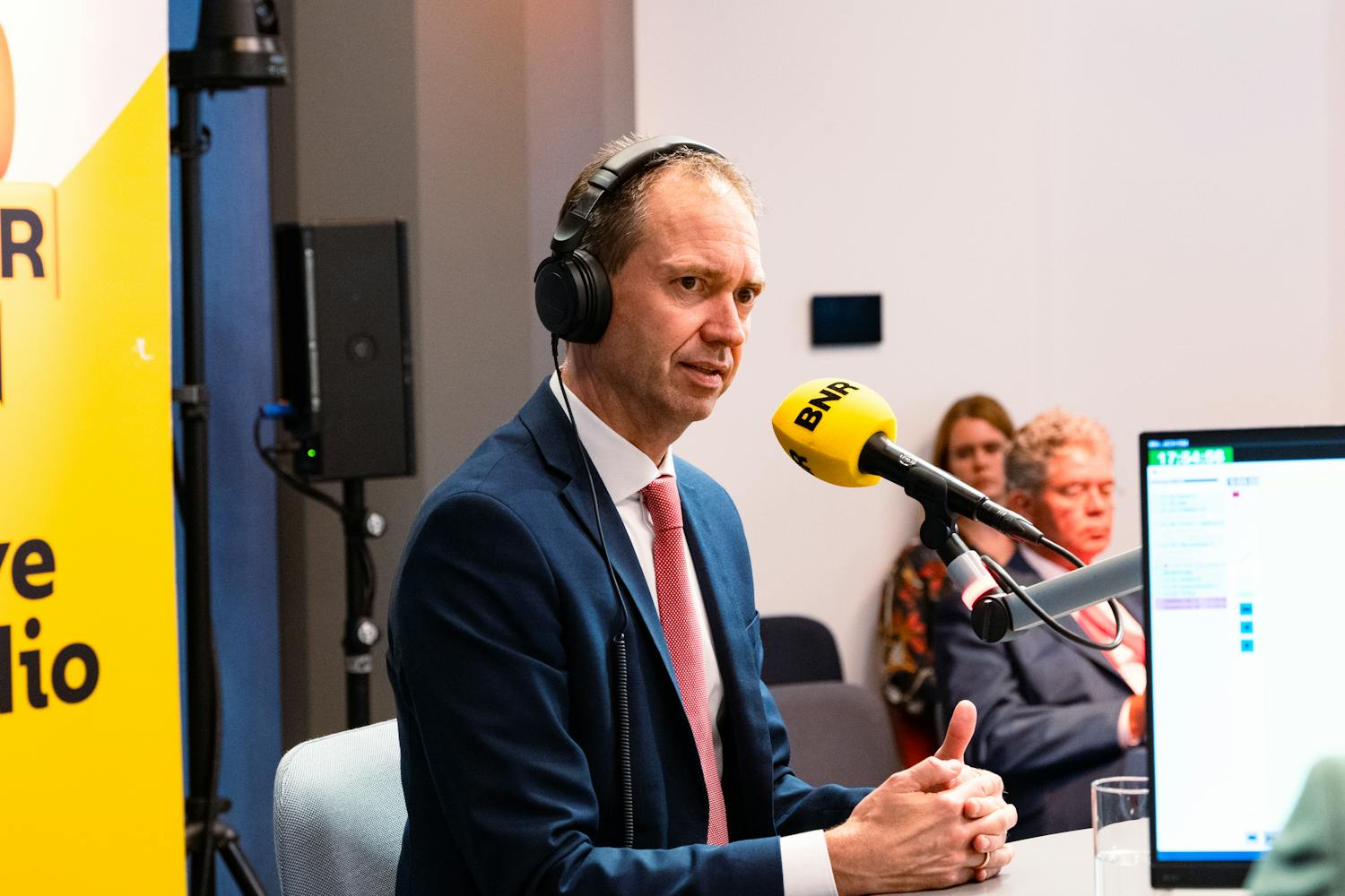 Ondanks kritiek wil kabinet door met verlagen eigen risico | BNR Nieuwsradio