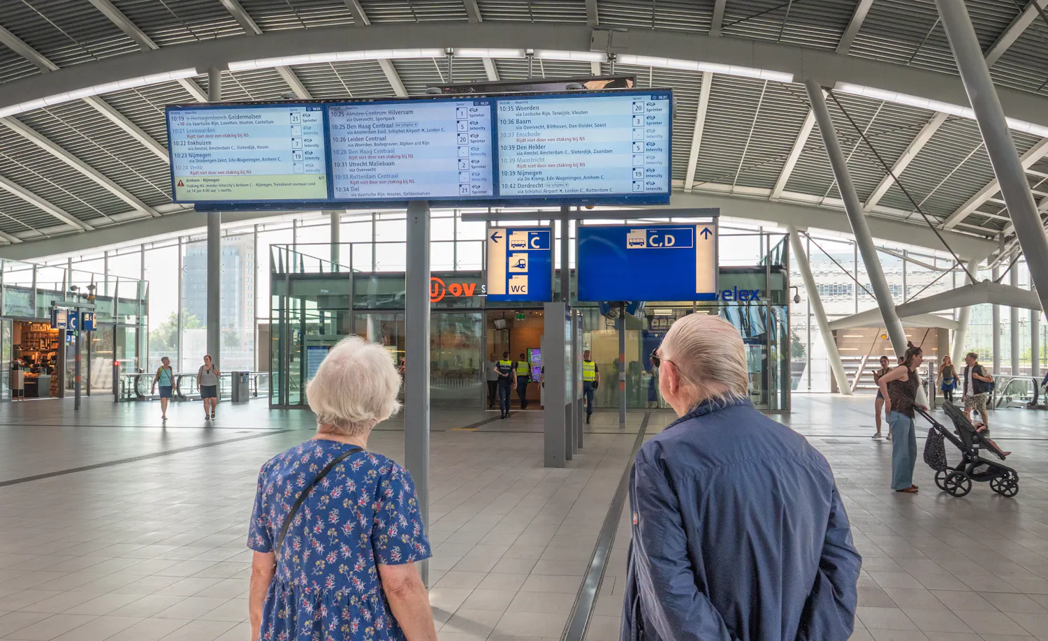 CNV-leden akkoord met eindbod NS, bond stopt met acties | BNR Nieuwsradio