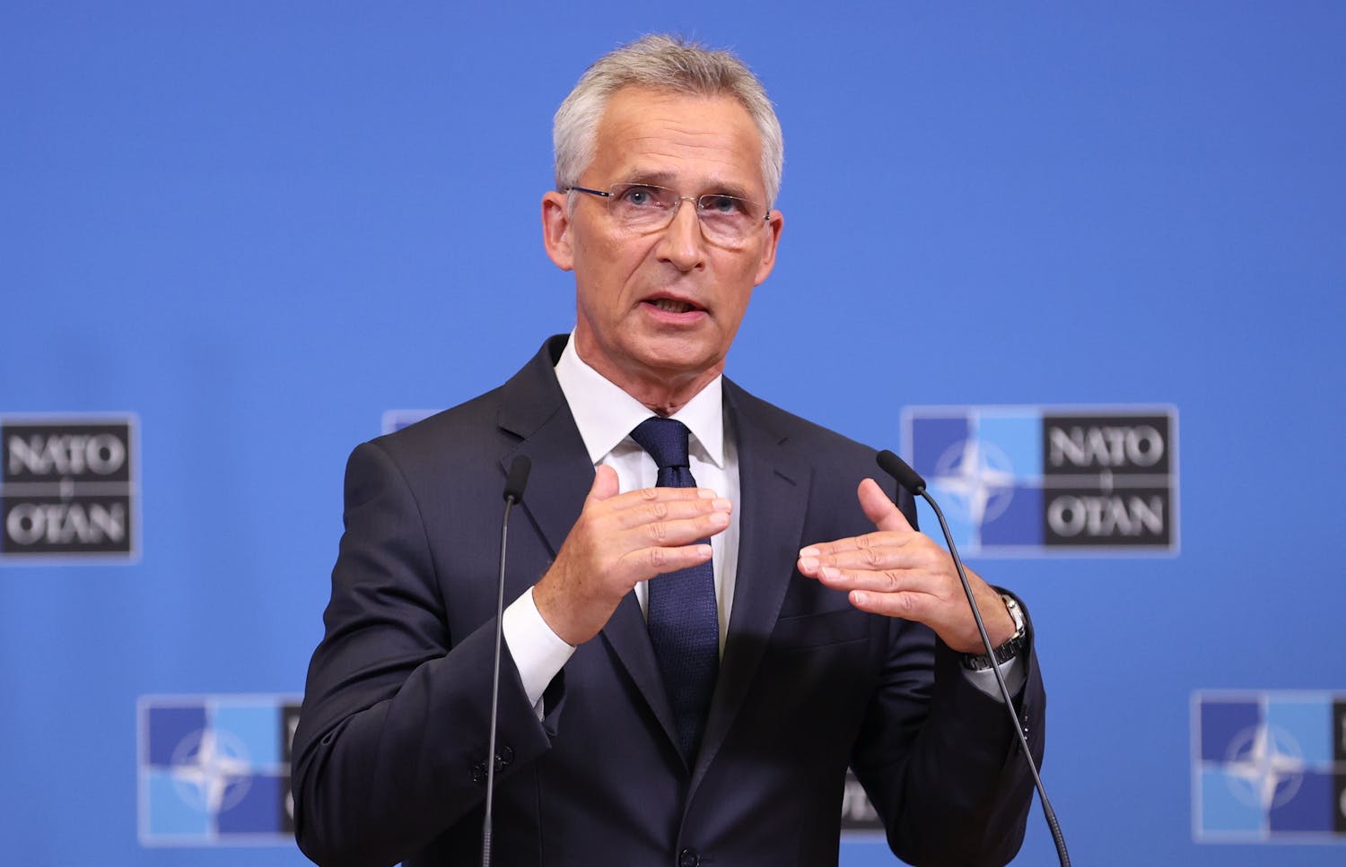 Stoltenberg: NAVO-leden beslissen over lidmaatschap Oekraïne | BNR ...
