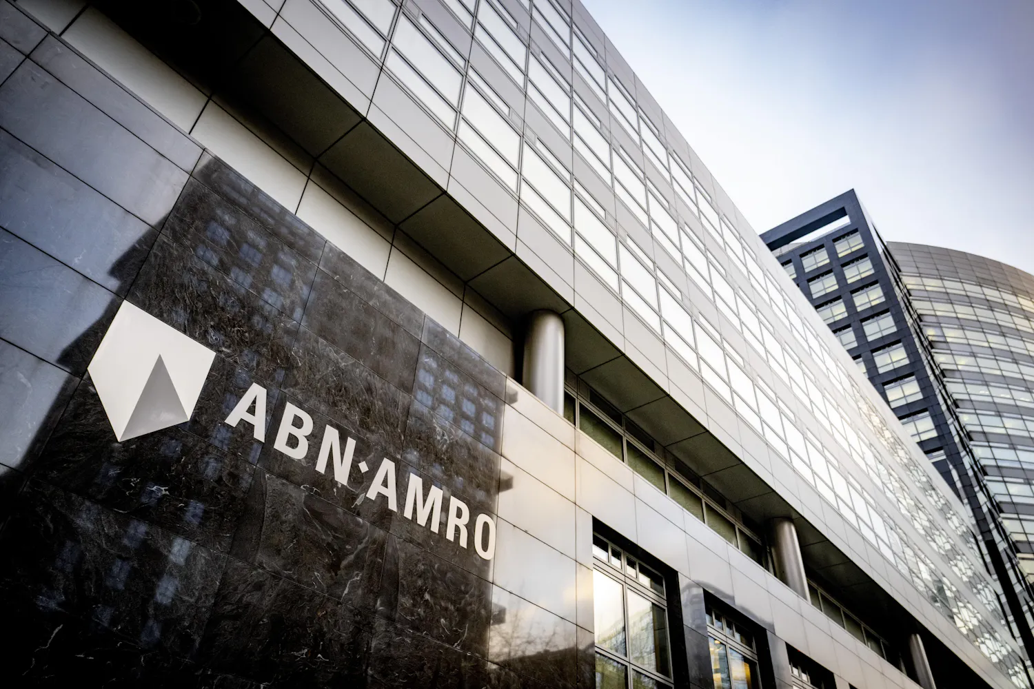 ‘Reorganisatie van ABN Amro is voorbode van grote Europese bankenfusies ...