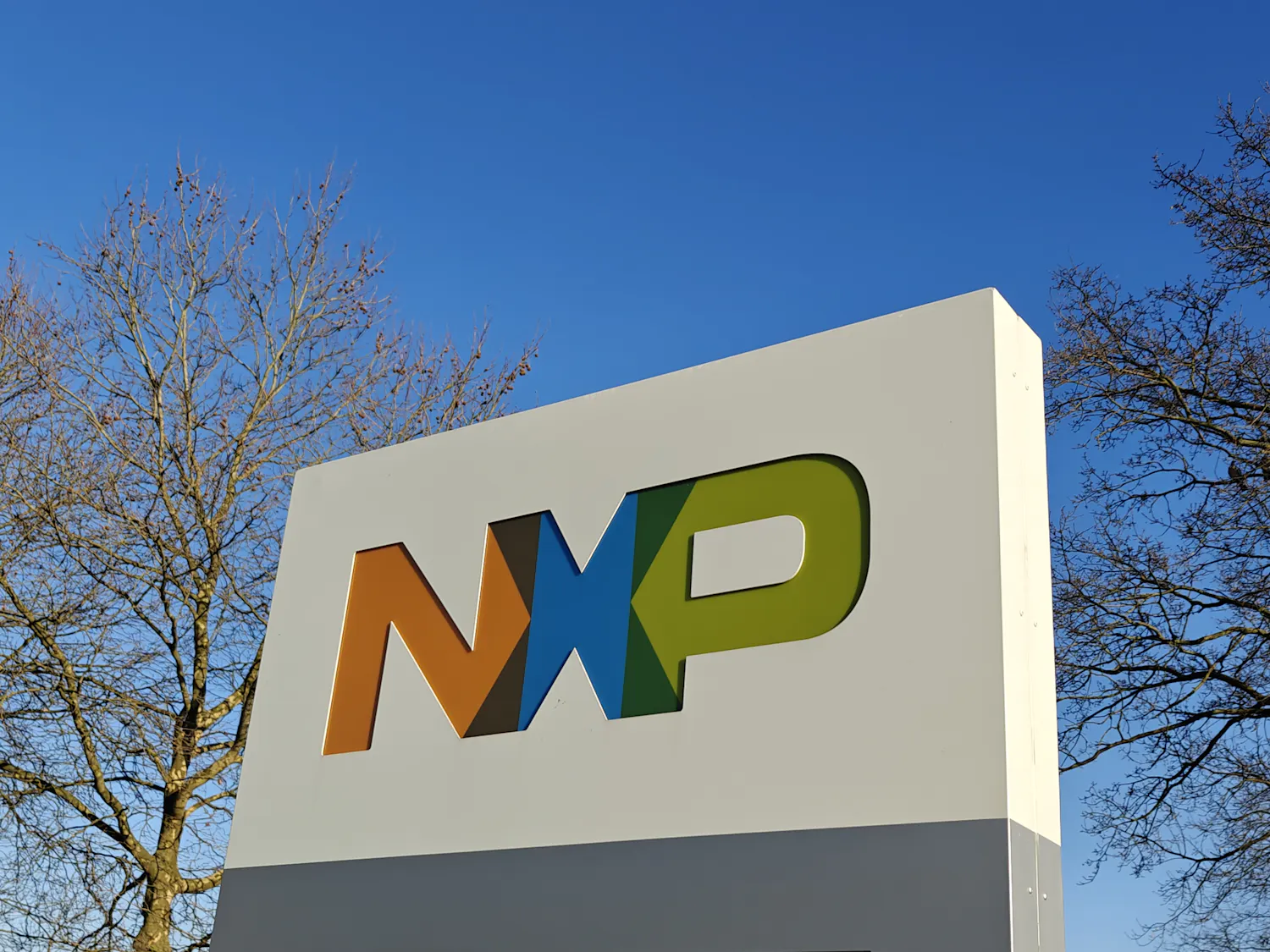 Eindhovense chipmaker NXP boekt meer winst dan verwacht, maar ...