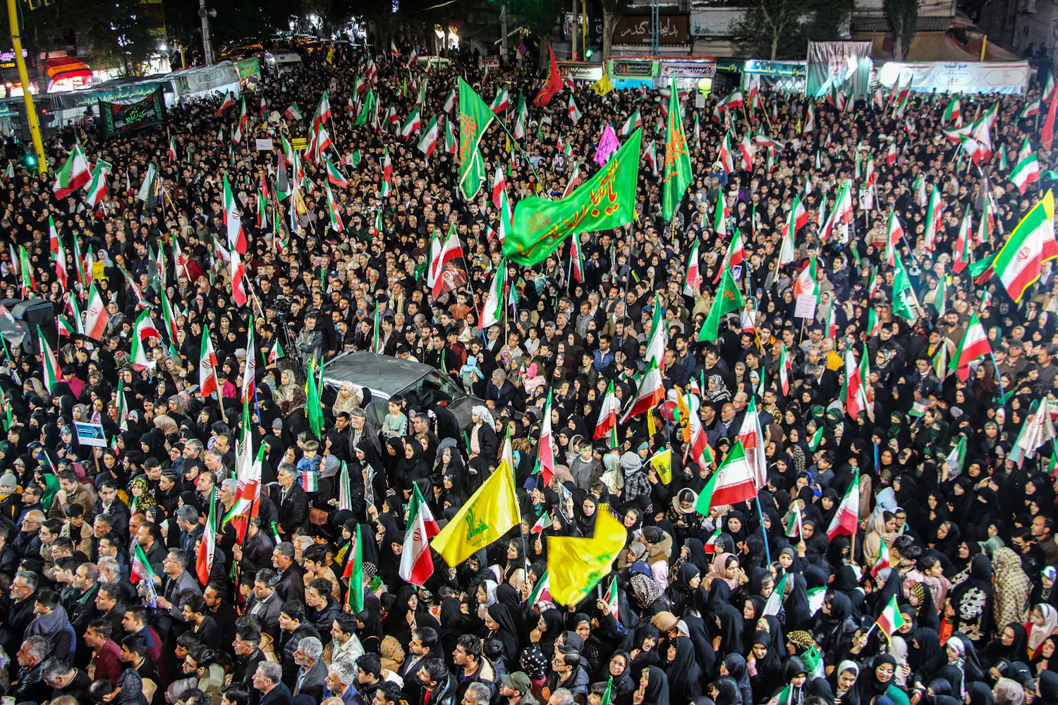 Liveblog Iran | Trump meldt vernietiging Iraanse aanvallers | BNR ...