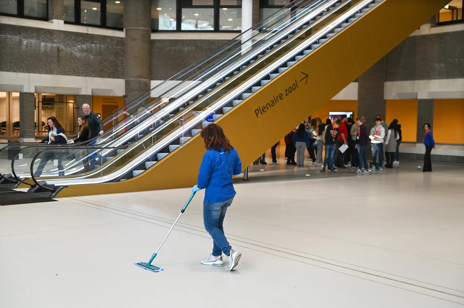 Hogere reiskosten voor schoonmakers in nieuwe cao | BNR Nieuwsradio