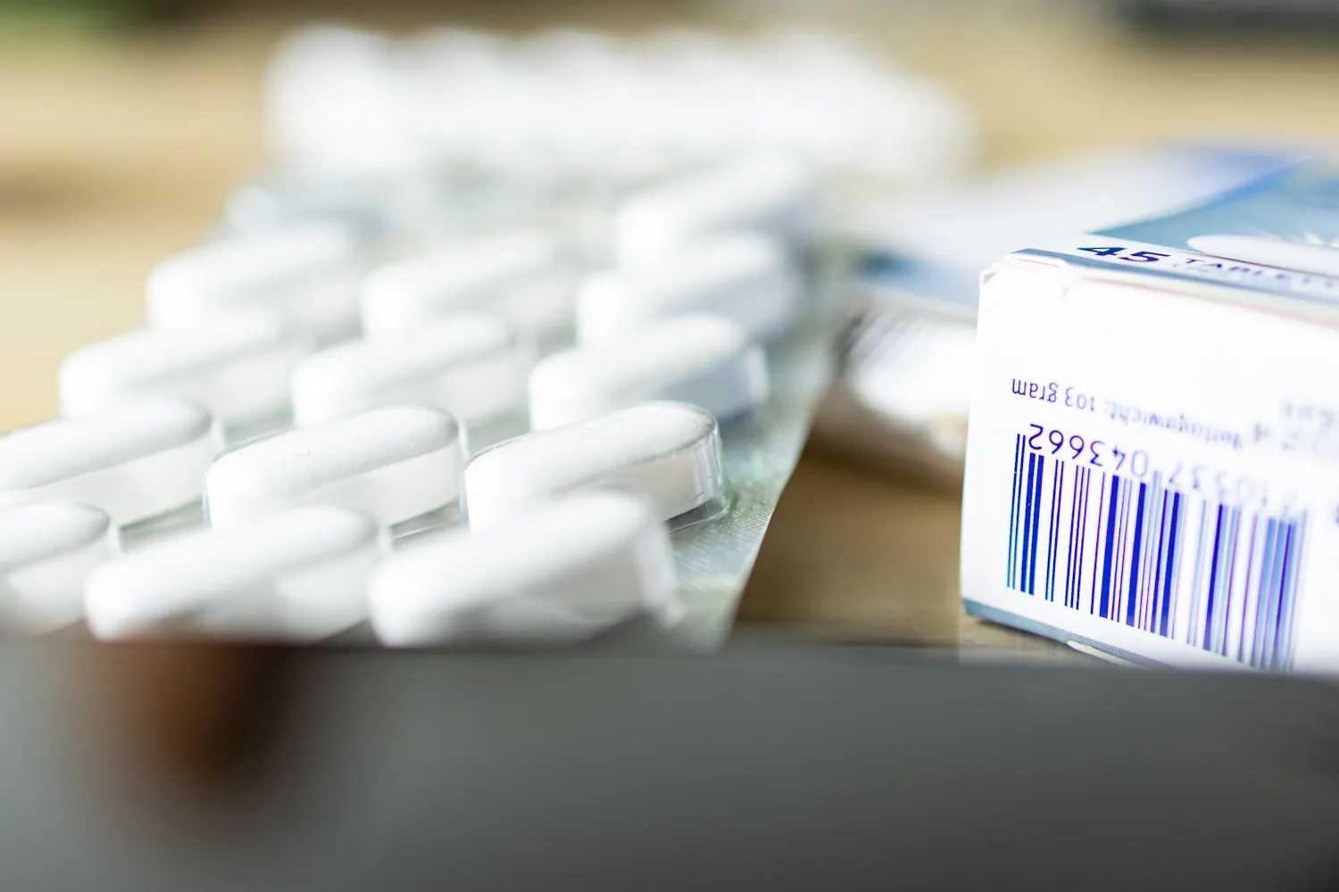 Nederlandse patiënten wachten steeds langer op nieuwe medicijnen | BNR ...