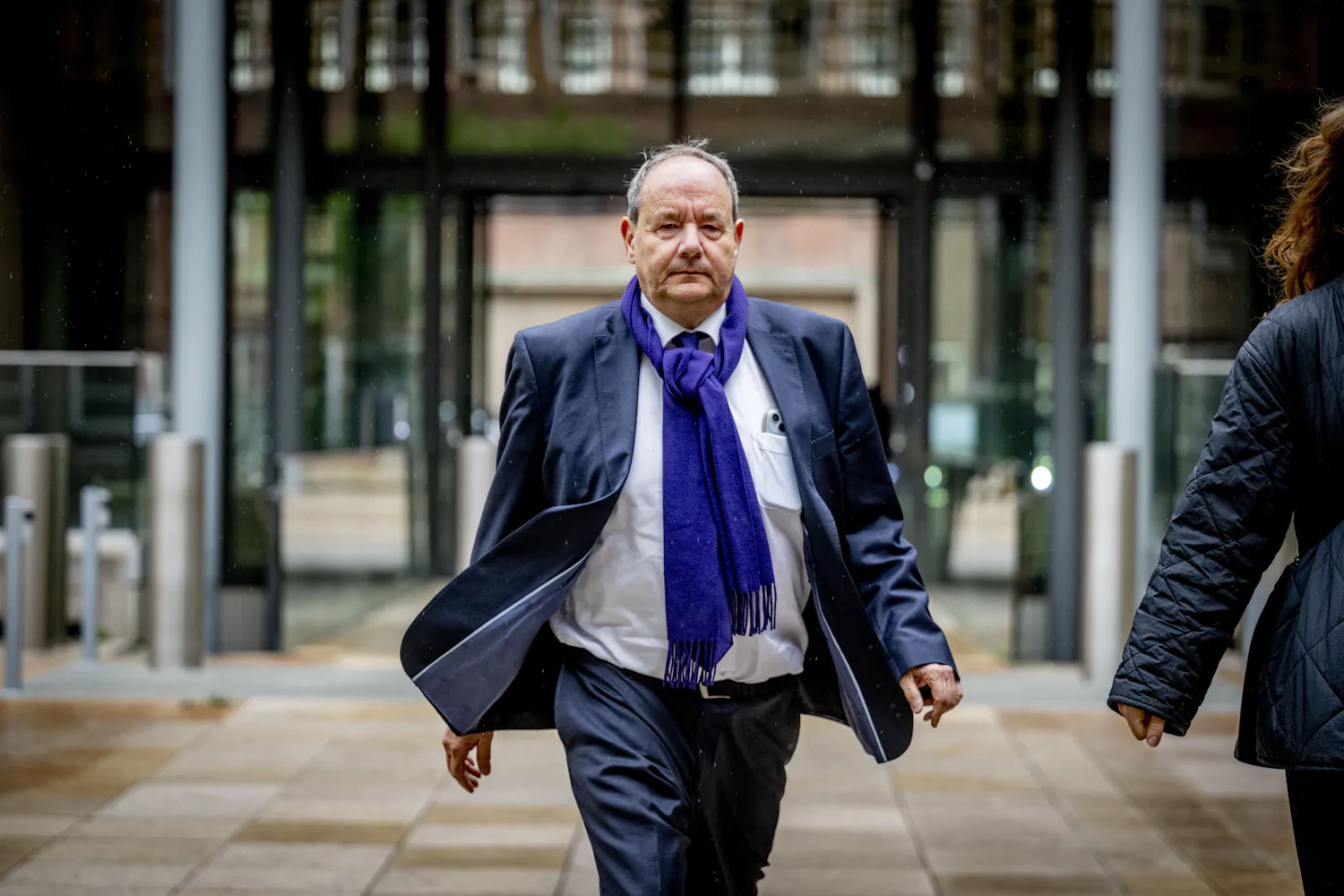 Kabinet ‘parkeert’ gat van 2,7 miljard nu AOW-verhoging van tafel is ...