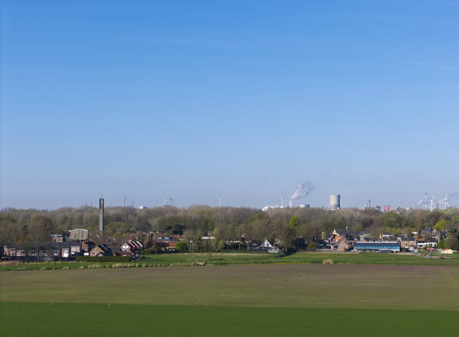Kabinet bevestigt: scenario in beeld waarbij dorp Moerdijk kan blijven ...