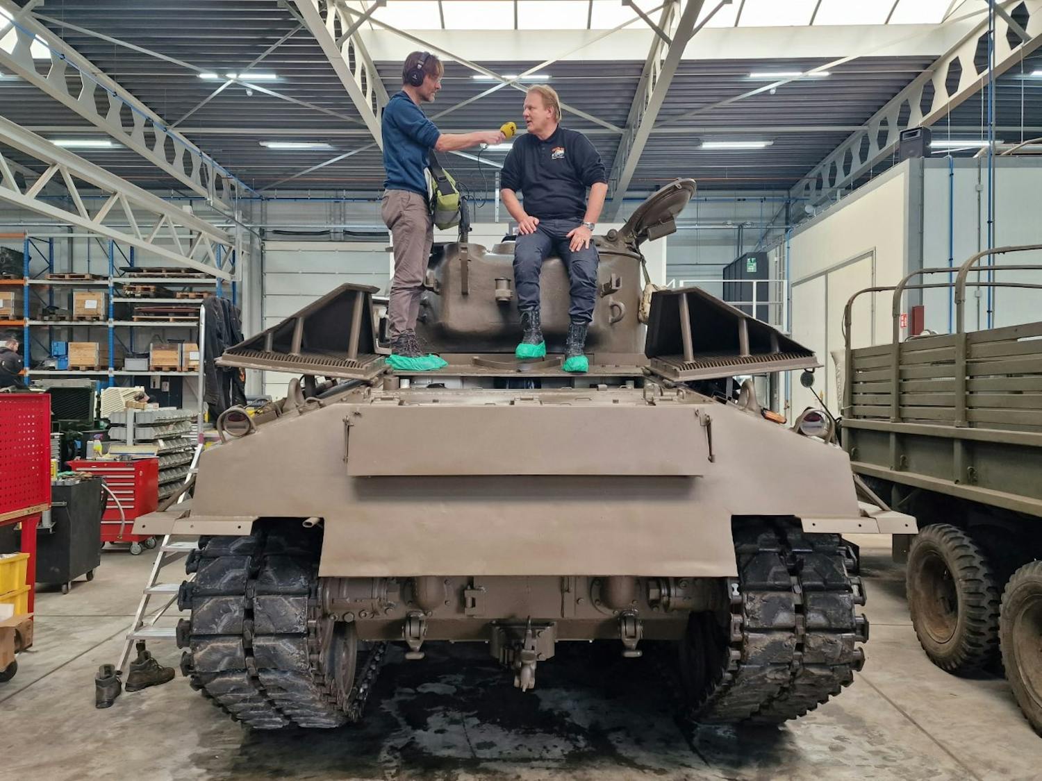 Vergeet Rembrandt of Rolexen: investeer in een tank | BNR Nieuwsradio