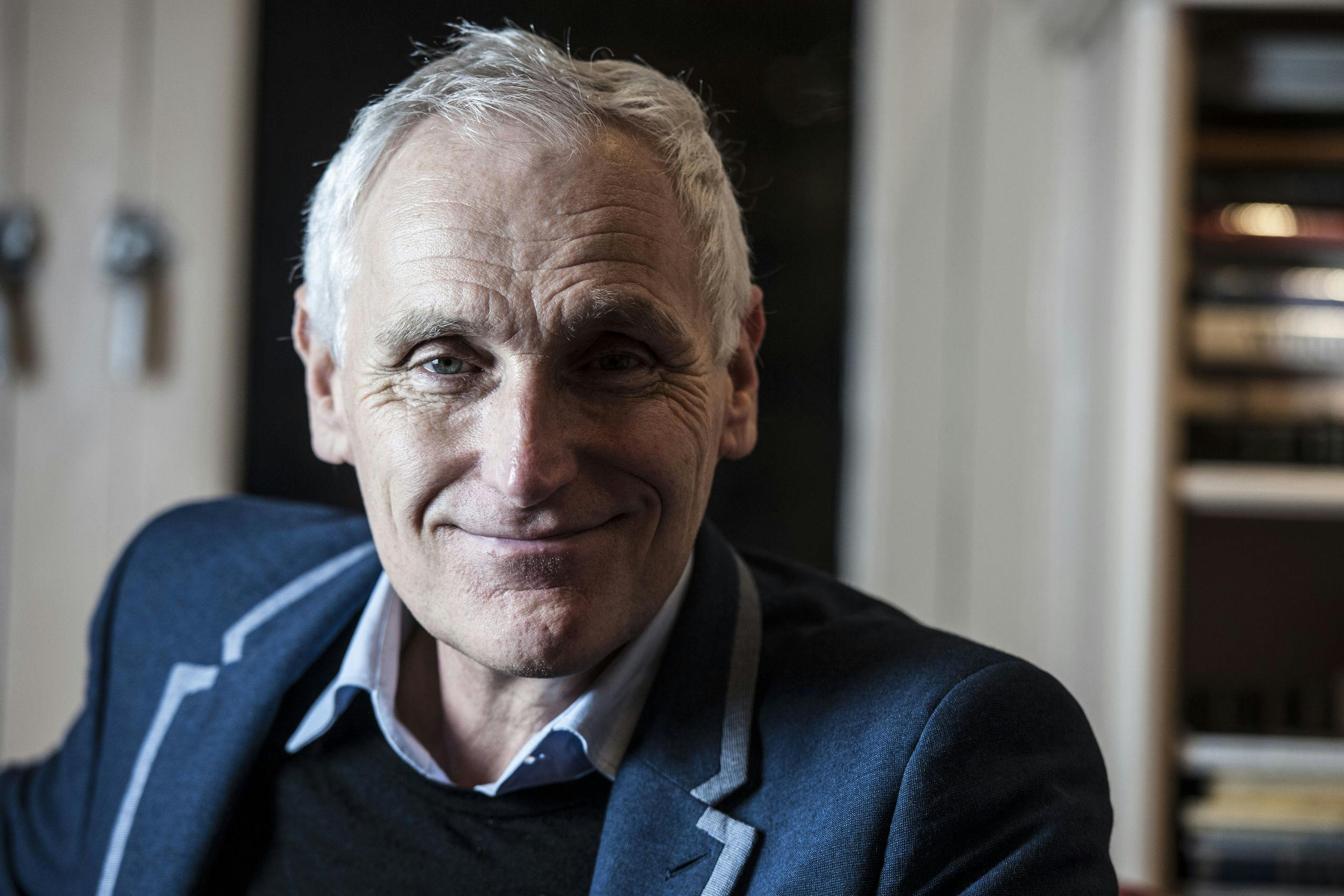 Arthur Japin over humor en de dood | BNR Nieuwsradio