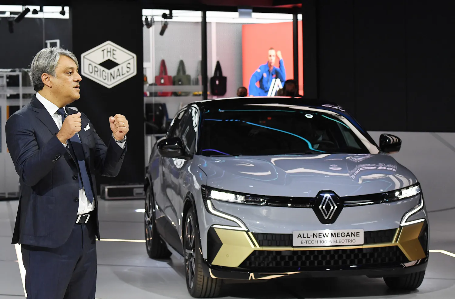 Renault ziet hogere winst door afsplitsing elektrische tak | BNR ...