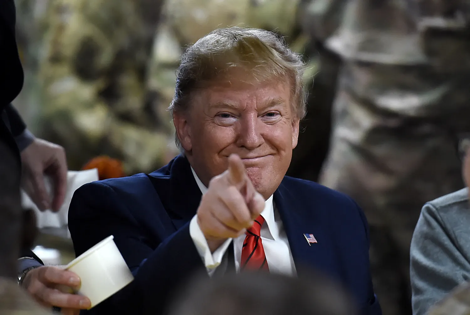 Trump kan 20 jaar cel krijgen, maar wordt steeds populairder | BNR ...