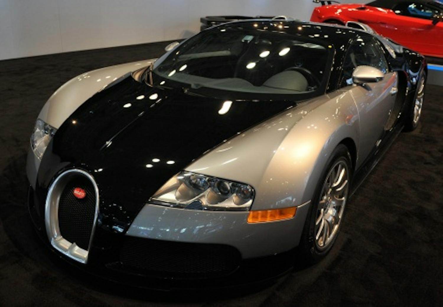 Politie Dubai krijgt Bugatti | BNR Nieuwsradio