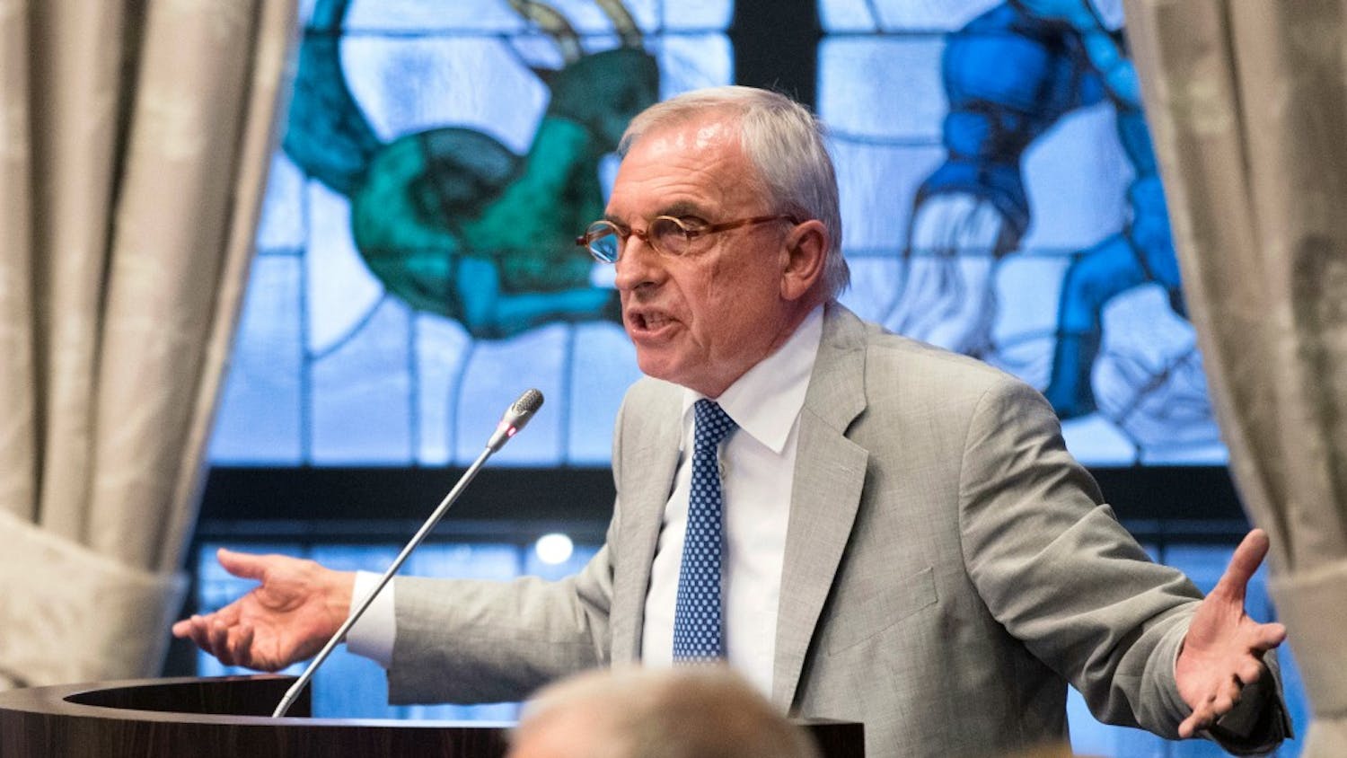 Van Rey blijft zitten waar hij zit | BNR Nieuwsradio