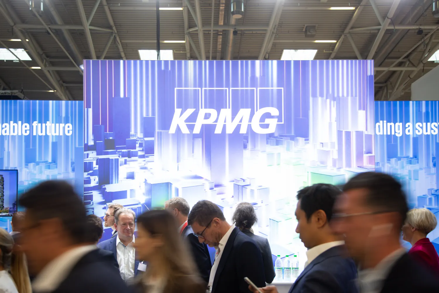 Deel KPMG-top stapt op vanwege fraudeonderzoek | BNR Nieuwsradio