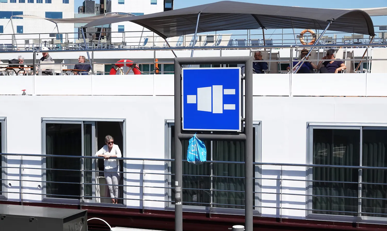 Walstroom legt schepen aan de stekker | BNR Nieuwsradio